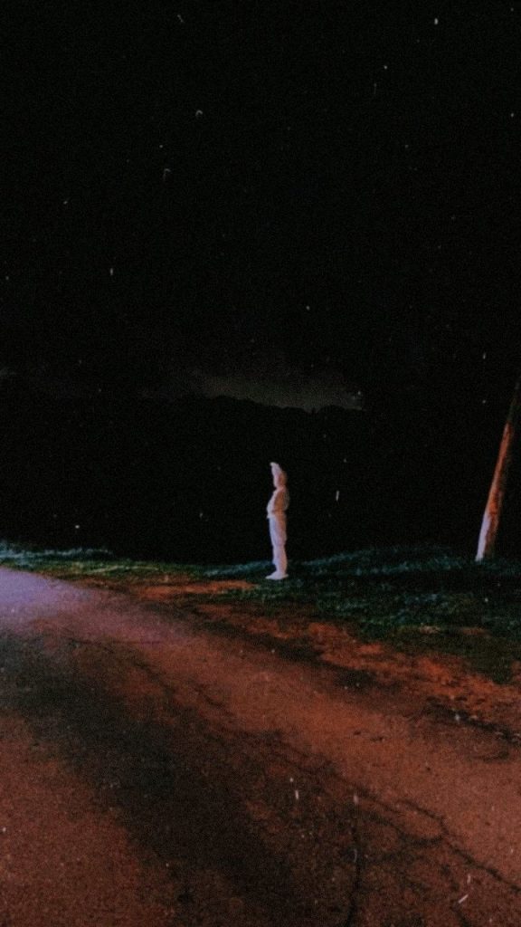 Kumpulan Foto Pocong Asli Seram dan Lucu, Bikin Merinding!